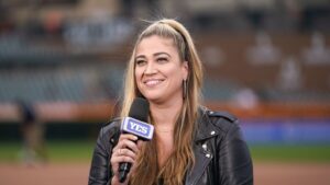 New York Yankees name YES Network’s Meredith Marakovits co-host of the ...